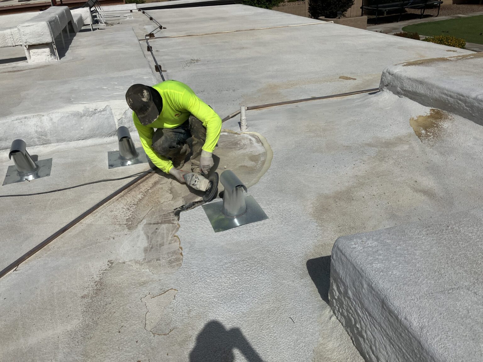 Foam Roof Recoating - TraVek
